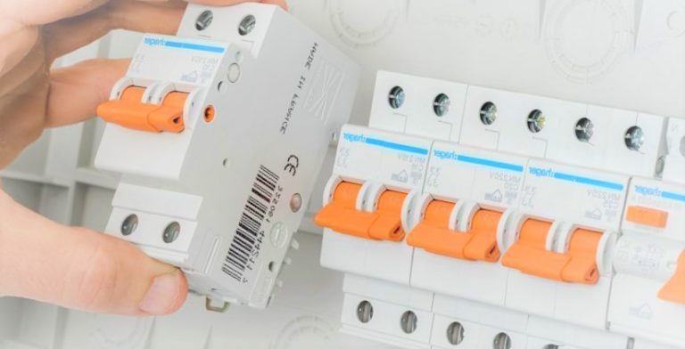 Cuales son los requisitos para contrato de luz CFE